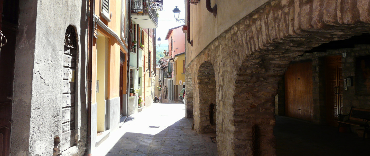 Varzi - Pavia - Borghi in-Lombardia